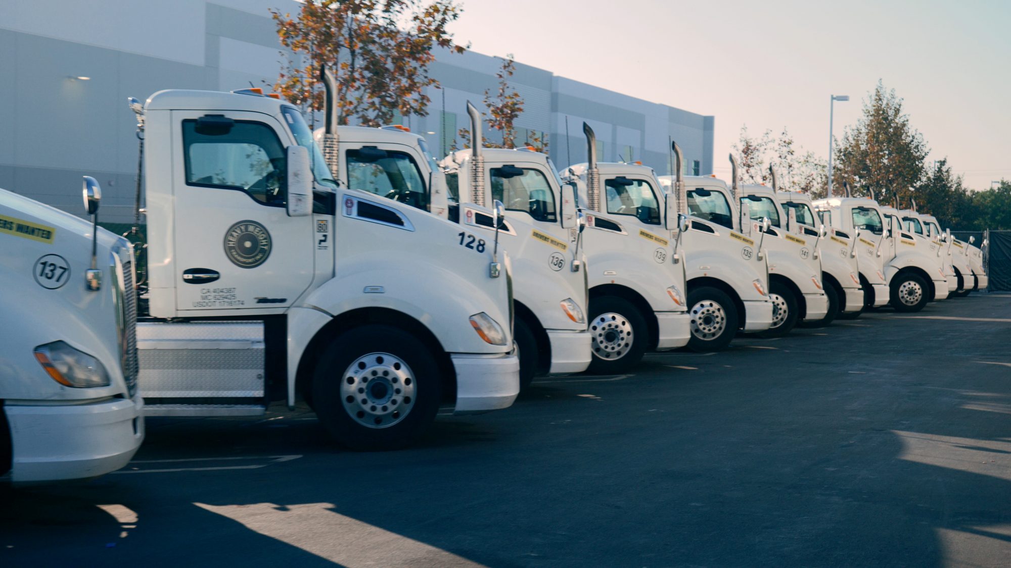 Drive For Us - Heavy Weight Transport Inc.