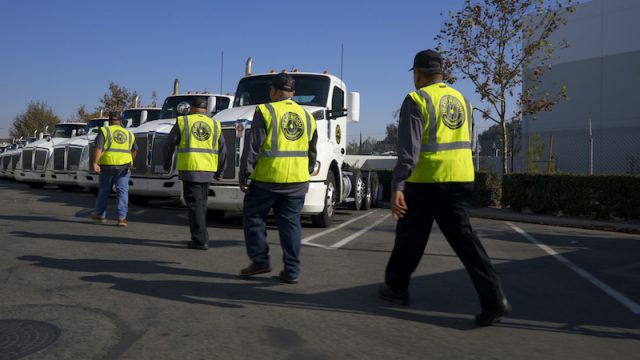 What to Prioritize in a Drayage Company