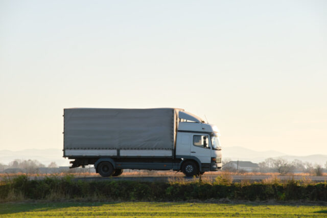 Using Heavy Weight Transport for Your Short Haul Drayage Needs