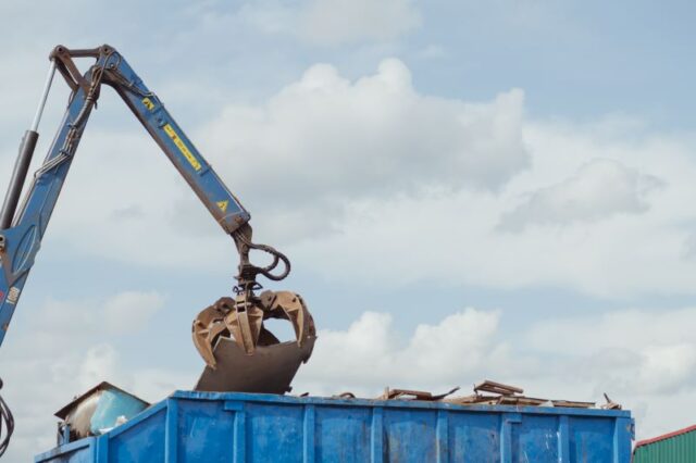 Metal Transportation - Heavy Weight Transport Inc.